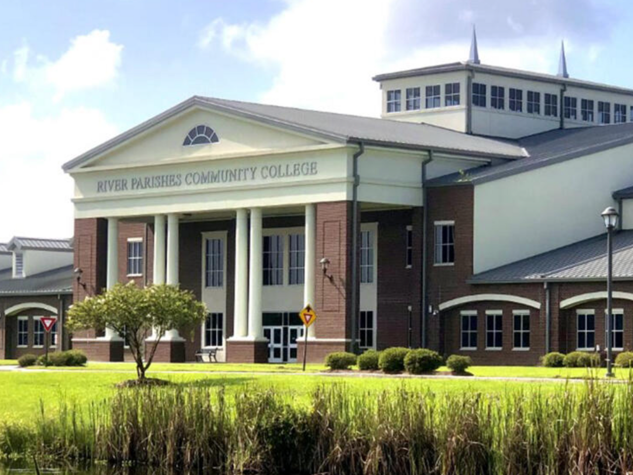 River Parishes Community College - Baton Rouge Parents